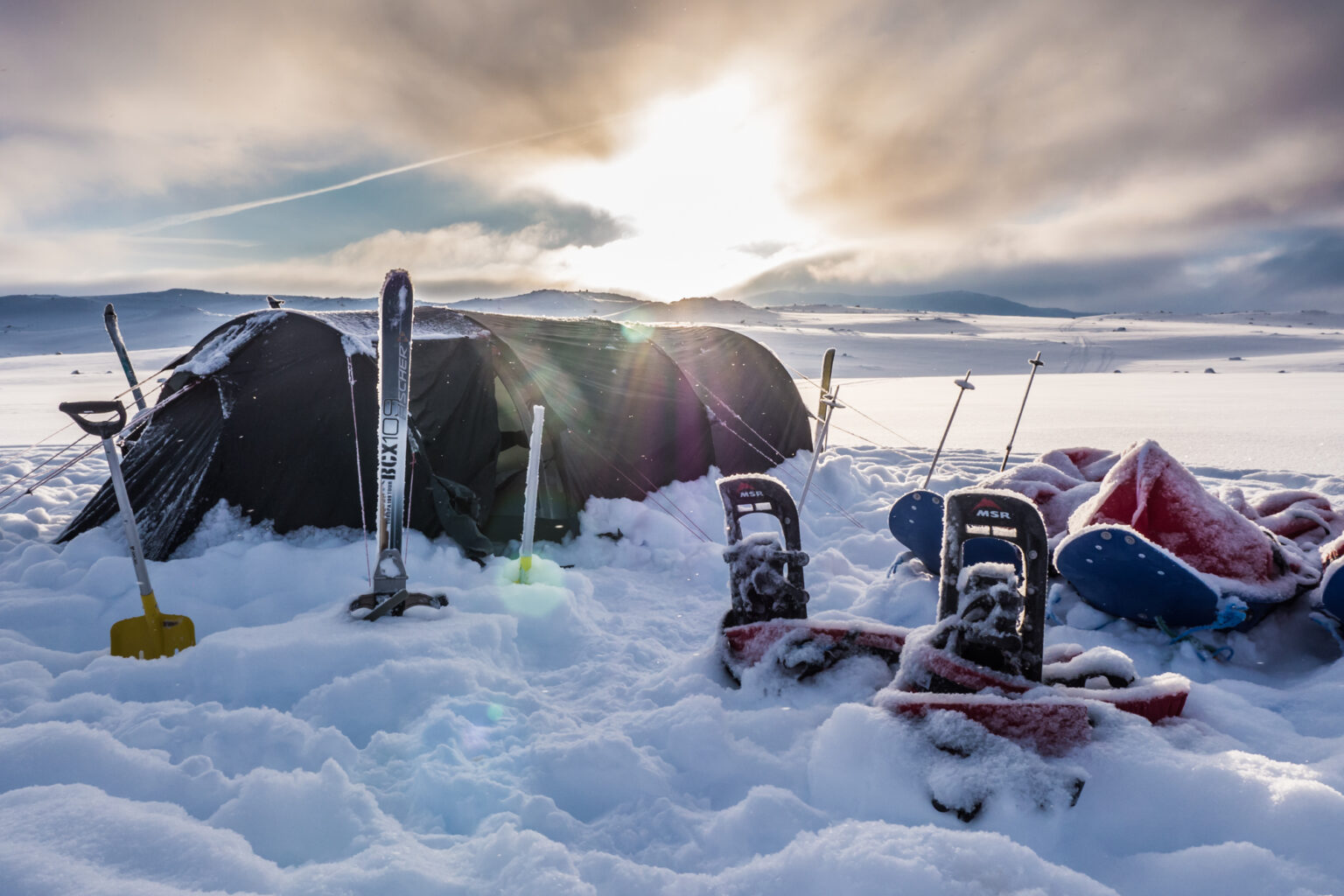 Conquering the Arctic Spine Race: A Journey of Self-Sufficiency and ...